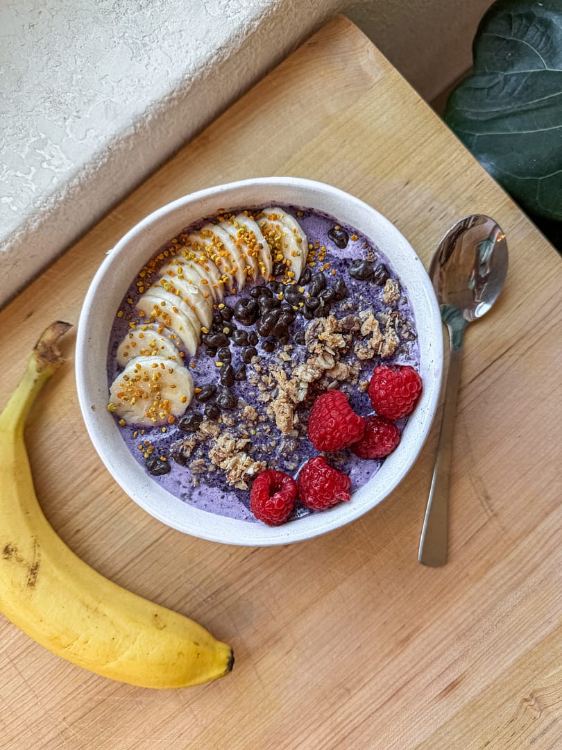 super simple smoothie bowl